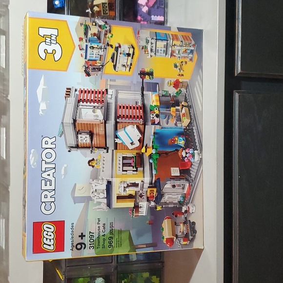 Lego | Toys | Lego 397 Townhouse Pet Shop Cafe | Poshmark